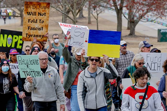 Demonstrationer i hela USA | Expressen